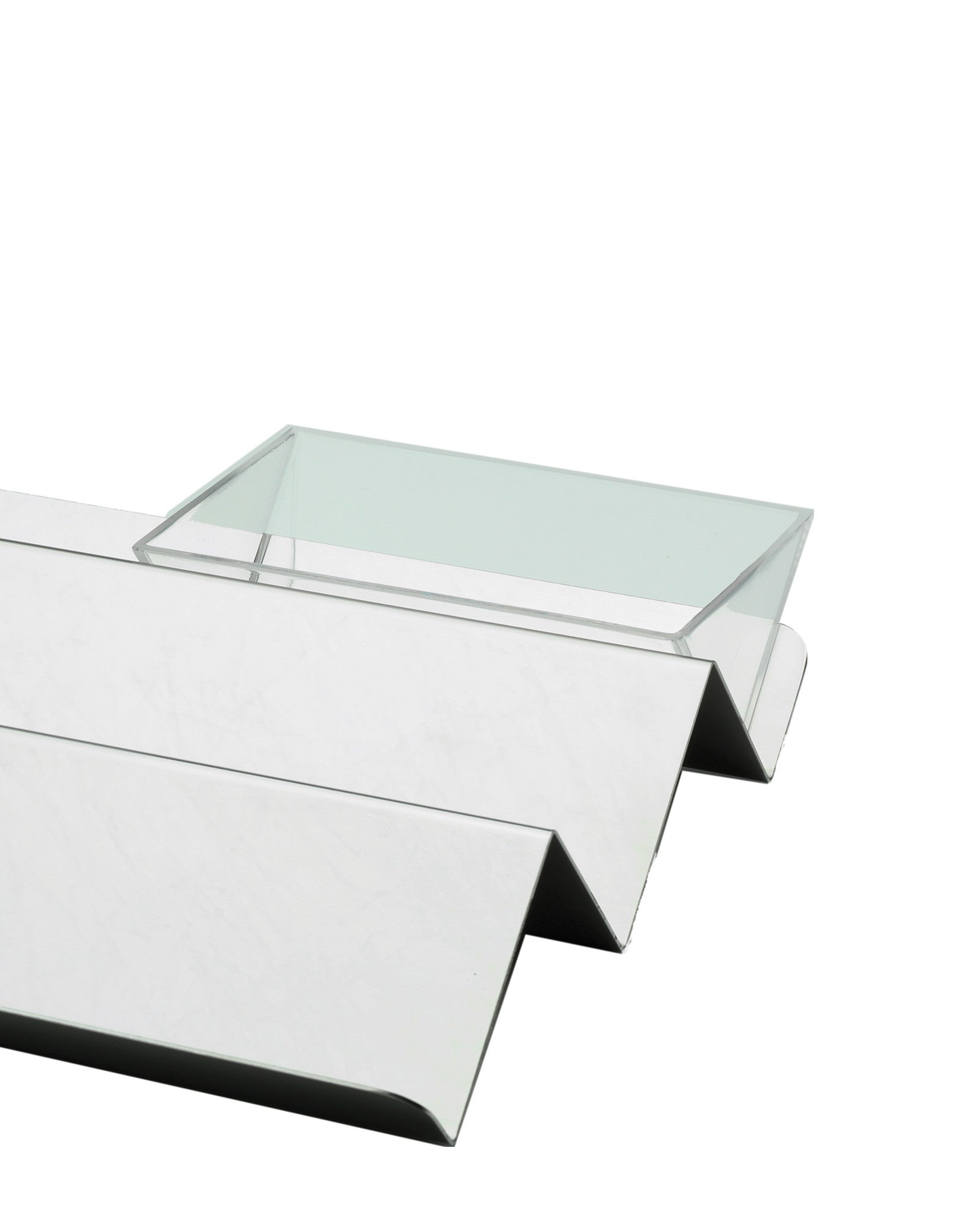 V tray - Multipurpose tray