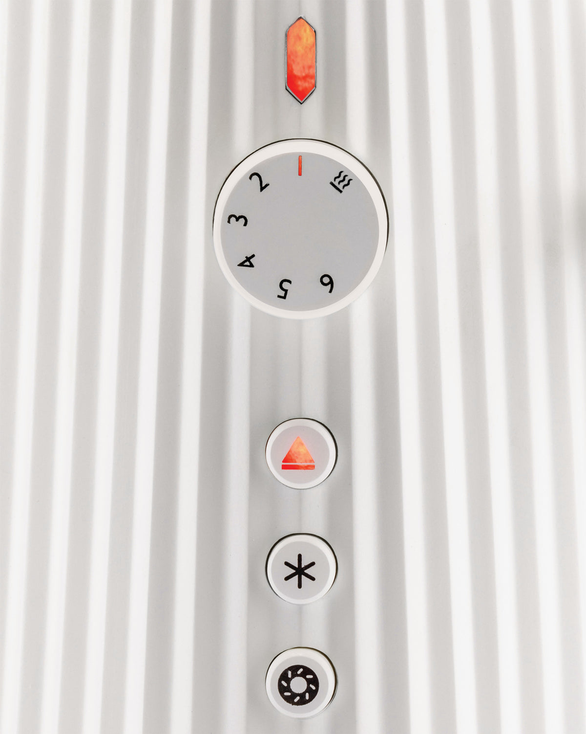 Plissé Long Double Compartment Toaster - European Plug | Alessi